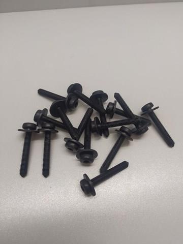 N10442204 VAG болт