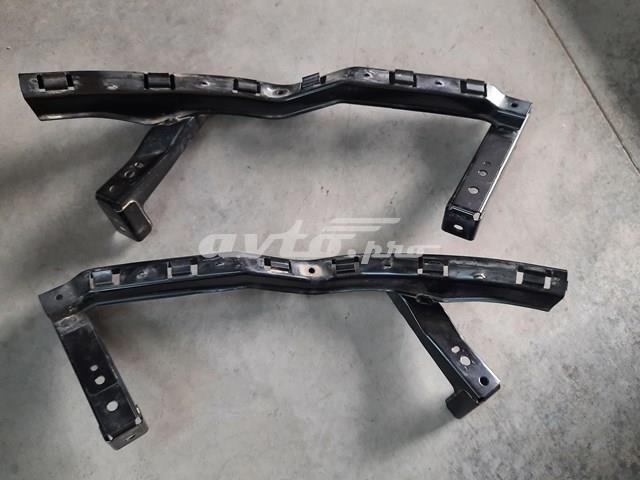 71140TG7A01 Honda кронштейн бампера