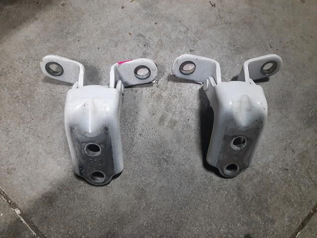 793102E000 Hyundai/Kia петля двери передней левой