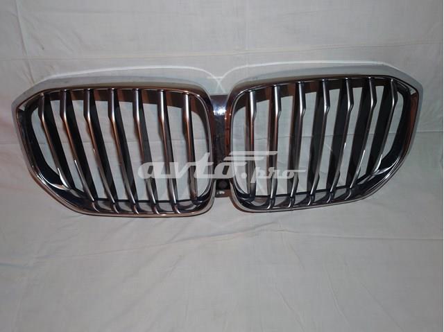 51137454887 BMW решетка радиатора