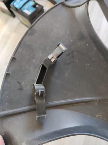 Колпак колесного диска на Tesla Model 3 5YJ3 купить на Авто.про