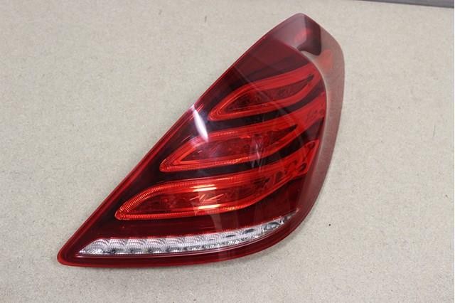 A2229065501 Mercedes задний правый фонарь