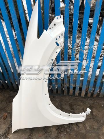 KB7W52111 Mazda крыло переднее