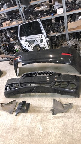 51117332677 BMW передний бампер