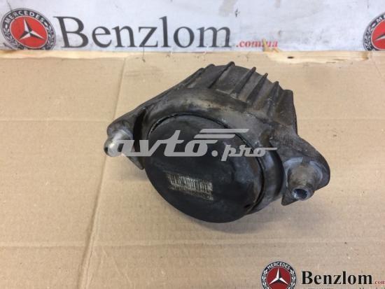 A2042404717 Mercedes подушка (опора двигателя правая)