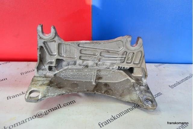 112200014R Renault (RVI) Подушка (опора) двигателя левая
