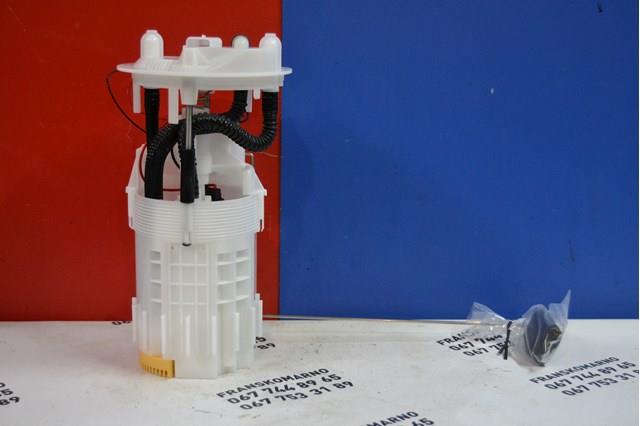 172025557R Renault (RVI) Модуль топливного насоса с датчиком уровня топлива