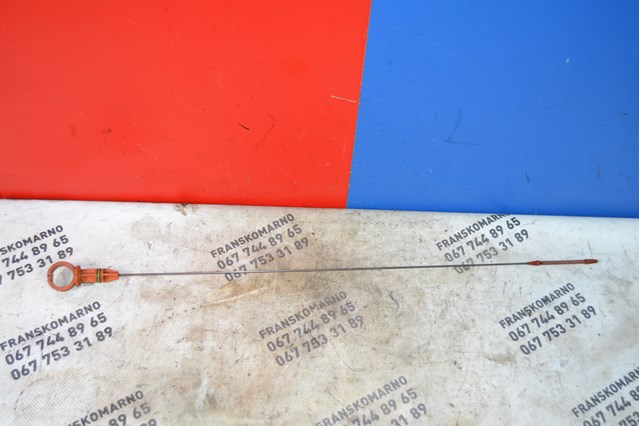 9677993580 Peugeot/Citroen щуп (индикатор уровня масла в двигателе)