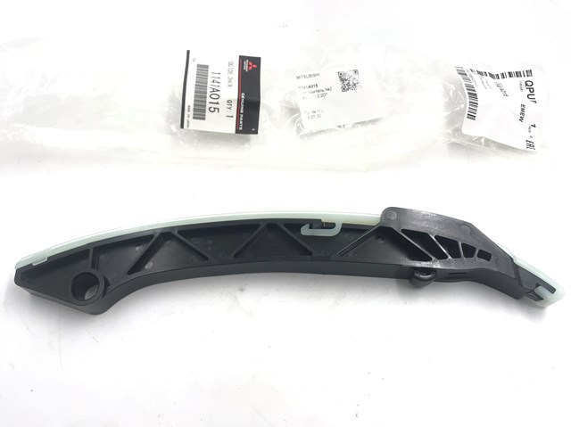 1141A015 Mitsubishi успокоитель цепи грм, правый