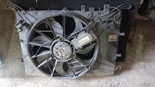 306805474 Volvo электровентилятор охлаждения в сборе (мотор+крыльчатка