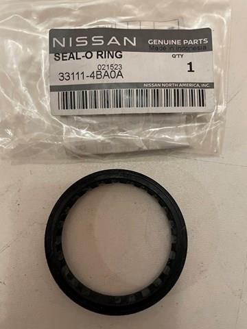 331114BA0A Nissan сальник редуктора