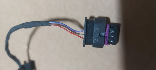 4H0973704 VAG сравнить цены на Автопро