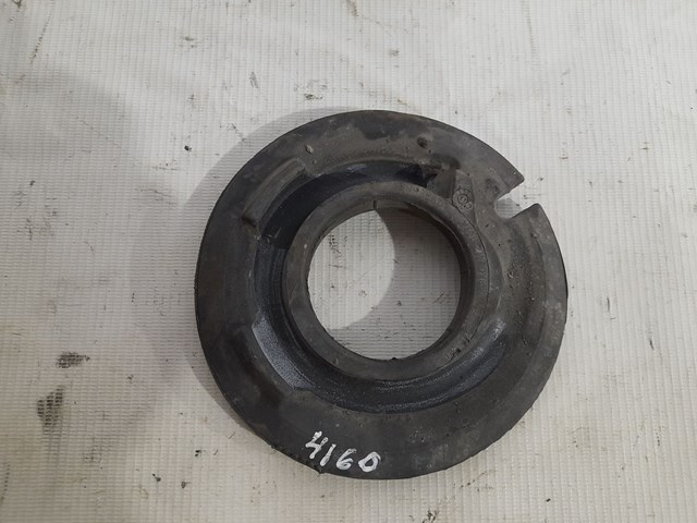 8K0412109A VAG проставка (резиновое кольцо пружины передней нижняя)