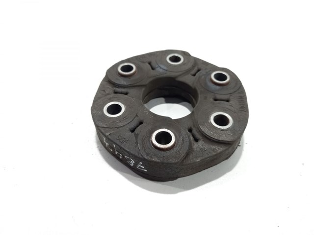 A0004110000 Mercedes муфта кардана эластичная