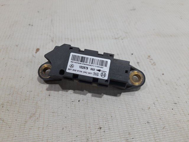 A0018209126 Mercedes датчик удара