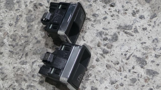 A2049057601 Mercedes сравнить цены на Автопро