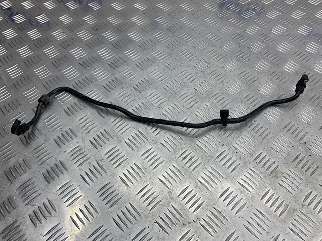 A2780981989 Mercedes трубка