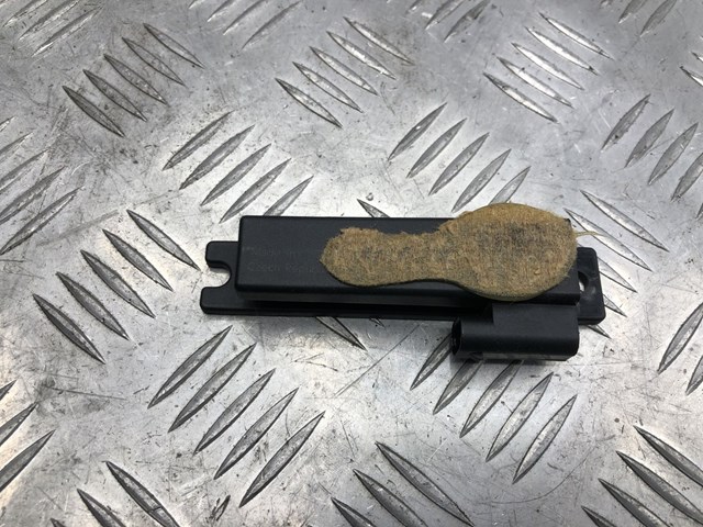 LR012709 Land Rover сравнить цены на Автопро