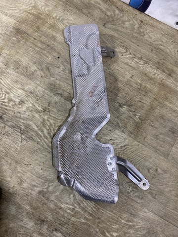 51487193523 BMW теплоизоляция переднего лонжерона вх