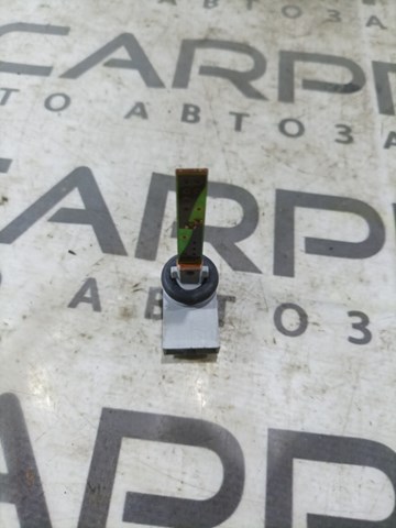 A1638300272 Mercedes датчик внутренней температуры