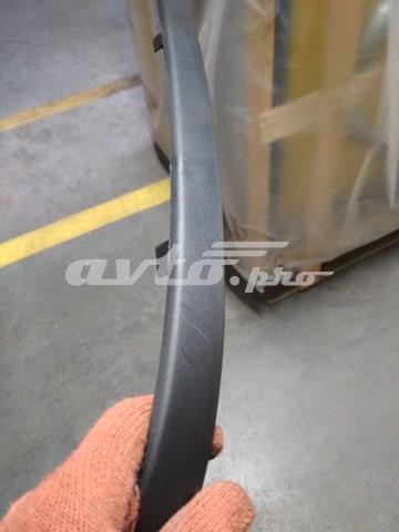865902T000 Hyundai/Kia накладка бампера переднего