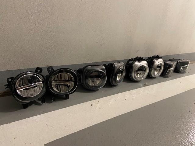 63177311294 BMW фара противотуманная правая