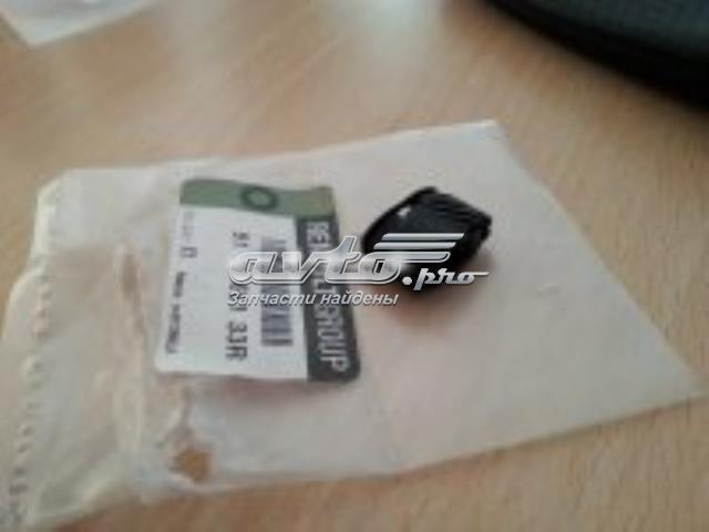 918066133R Renault (RVI) направляющая люка