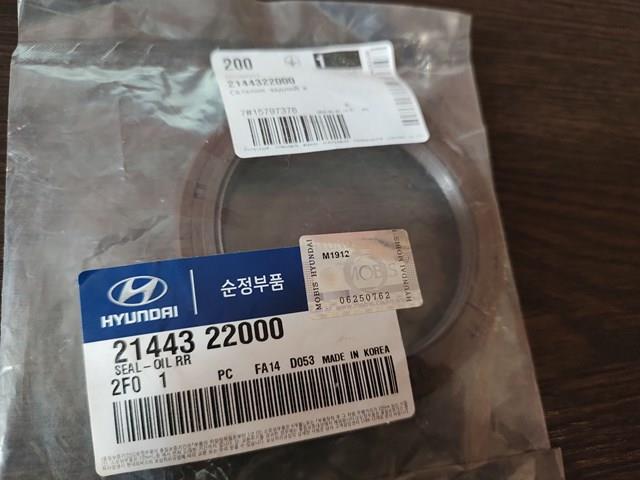 2144322000 Hyundai/Kia сальник коленвала двигателя задний