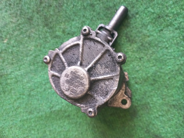 A6511801301 Mercedes масляный насос