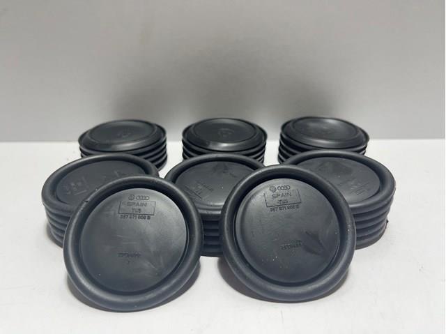 357971908B VAG заглушка