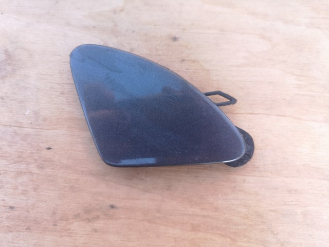 51117301914 BMW заглушка переднего бампера