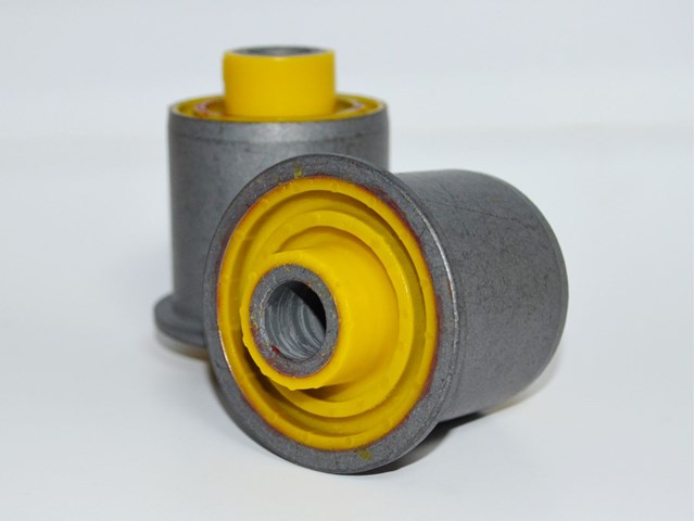 020696 Polybush сайлентблок заднего нижнего рычага