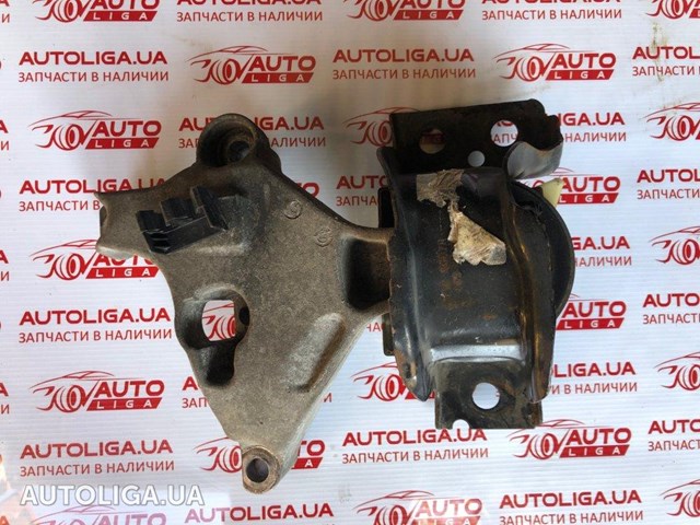 112108607R Renault (RVI) подушка (опора двигателя правая)