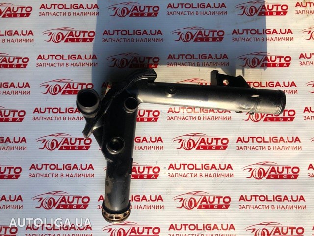 210473766R Renault (RVI) фланец системы охлаждения (тройник)