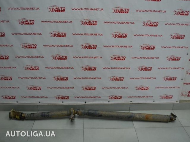 5273310AB Chrysler Вал карданный задний, в сборе