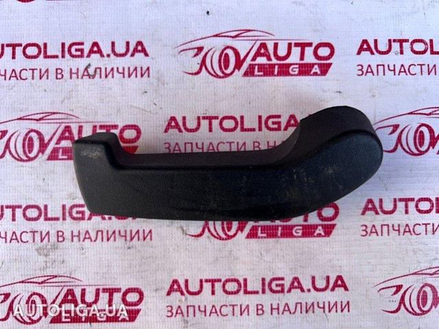 8200766676 Renault (RVI) ручка двери задней (распашной правая внутренняя)