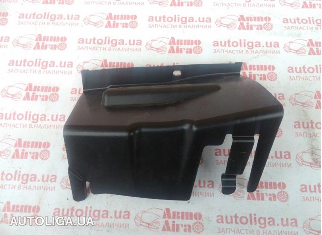 8V419F721AC Ford дефлектор радиатора