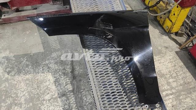 Крыло переднее левое на Mercedes GL-Class (X166)