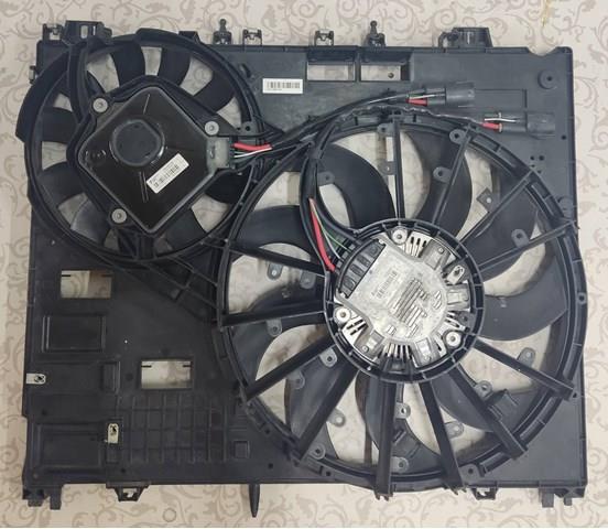 LR048176 Land Rover диффузор радиатора охлаждения, в сборе с мотором и