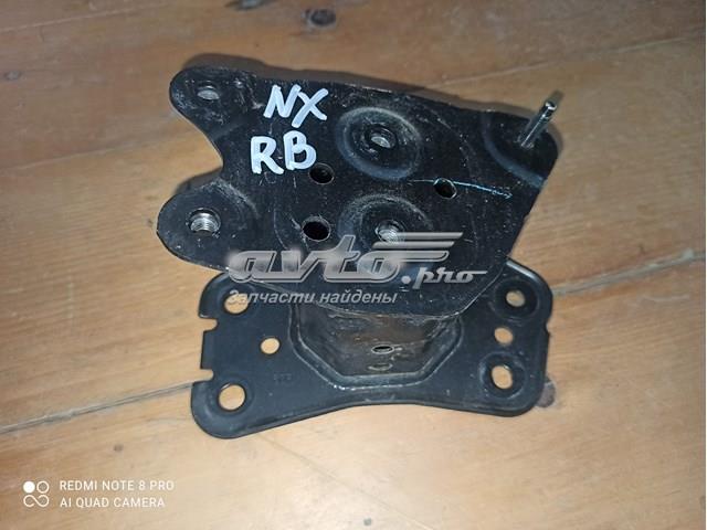 5201578010 Toyota Кронштейн усилителя заднего бампера