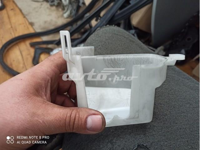888993A010 Toyota крышка корпуса печки