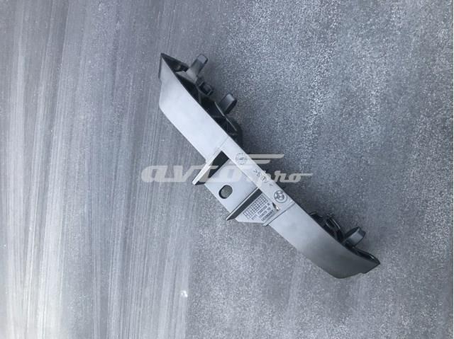 51117385350 BMW направляющая переднего бампера правая