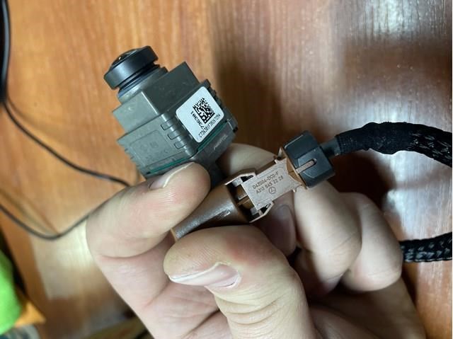 0009050806 Mercedes камера