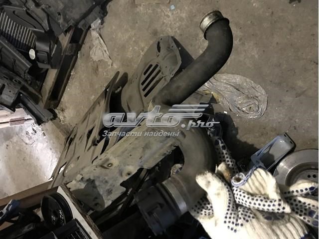 Купить шланг/патрубок радиатора охлаждения, нижний на Mercedes GL-Class