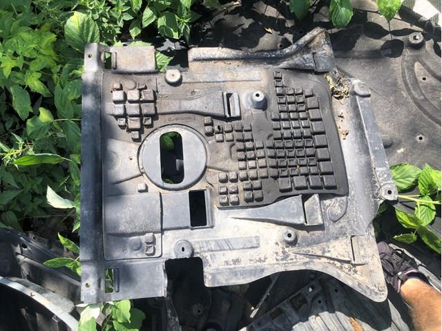 A1665200723 Mercedes защита двигателя, поддона (моторного отсека)