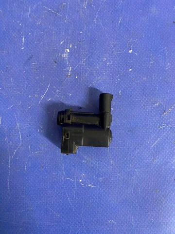 A0008206205 Mercedes | Мотор-привод открытия/закрытия замка двери ...