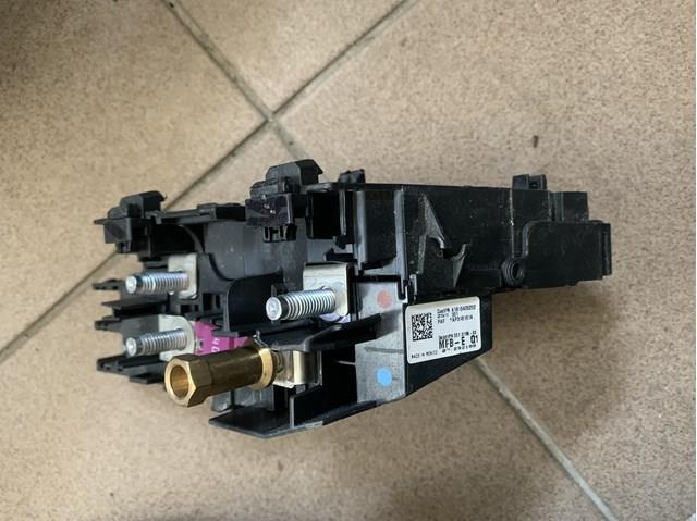 A1665405202 Mercedes блок предохранителей