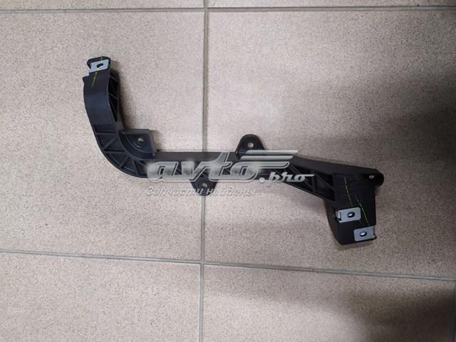 A1666263631 Mercedes кронштейн бампера переднего левый