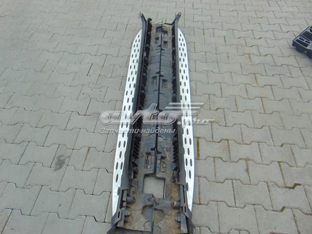 A2536900255 Mercedes боковая подножка справа (порог x253 glc)
