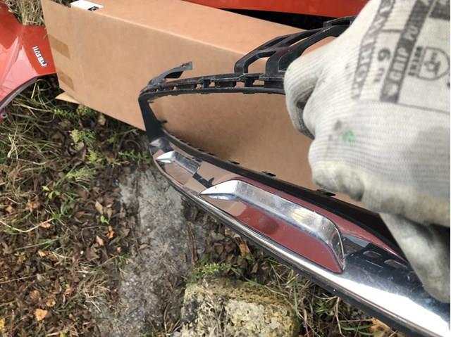 1678856703 Mercedes накладка бампера